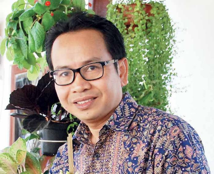 Kecipir Kacang Naga Kini Ungu - Trubus